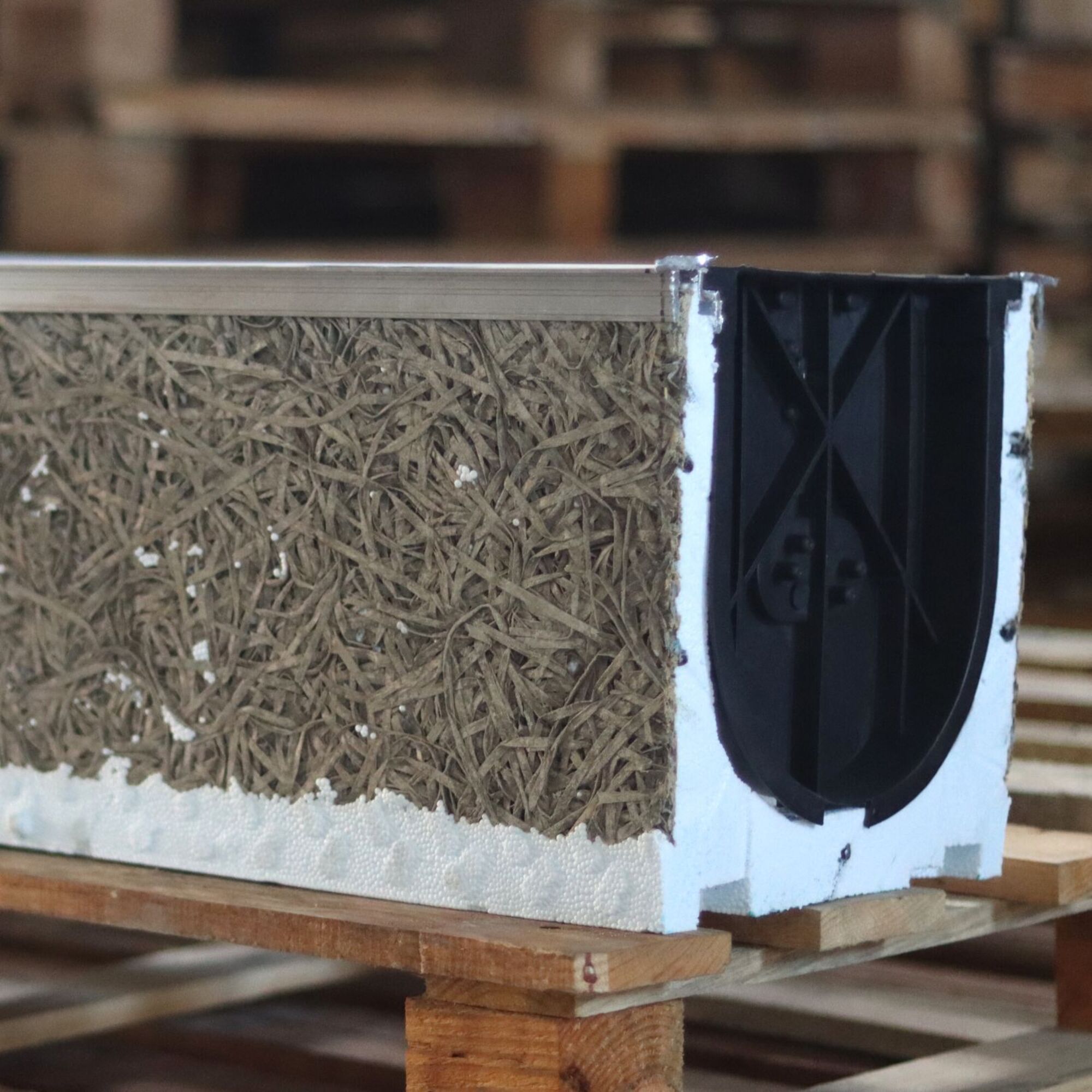 Caixas de Estore à Medida EPS Esferovite Armado Com Topos (25/28/30 ...